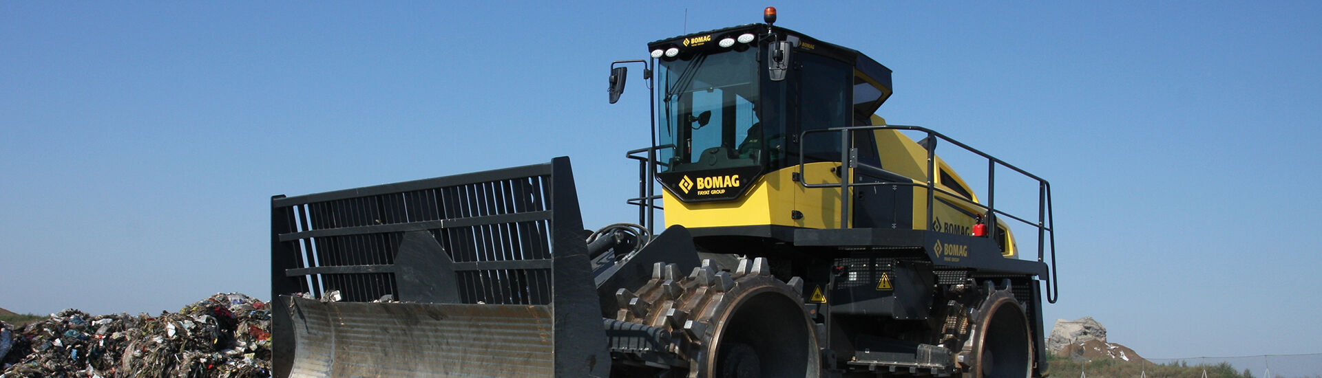 Refuse compactors | BOMAG